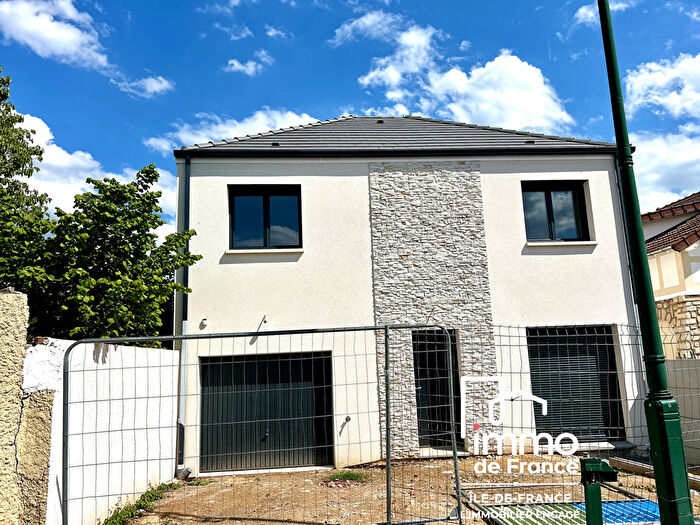 Maison 4 pièces à vendre à Ormesson-sur-Marne