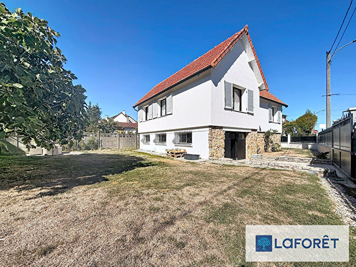 Champigny-sur-Marne, Coeuilly Village Parisien - Maison 5 pièces à vendre