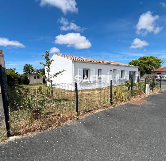 Sainte-Soulle - Maison 5 pièces à vendre
