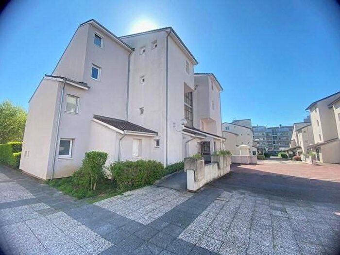 Appartement 3 pièces à louer - Centre Ville Ouest, Voiron