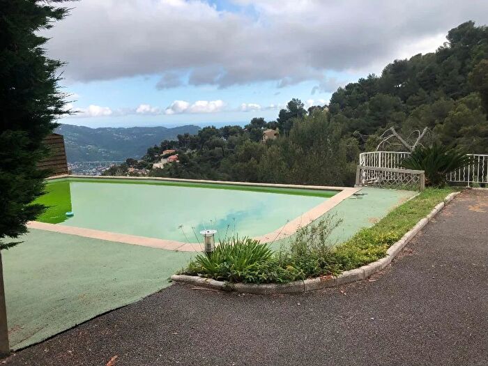 Maison à louer - Cantaron - 5 pièces - 4 chambres