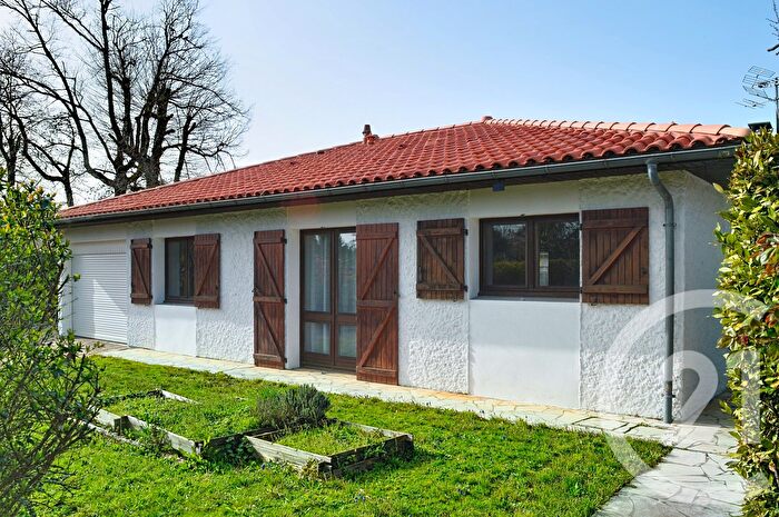 Maison à louer - Cestas, Gazinet Nord, Toctoucau - 5 pièces - 4 chambres