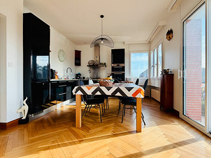 Maison à vendre - Bain-de-Bretagne - 8 pièces - 6 chambres