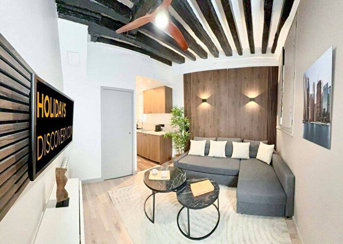 Appartement à louer - Saint Merri, Paris ème arrondissement - 1 pièce