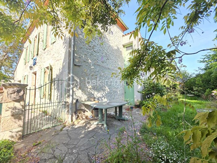 Maison à vendre - Roquefort - 3 pièces - 2 chambres