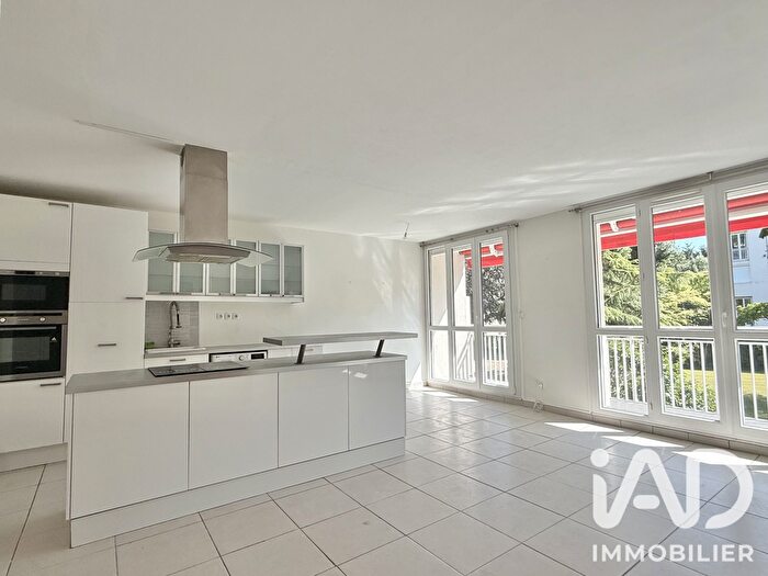 Appartement 4 pièces à vendre - Chilly-Mazarin, Gravigny