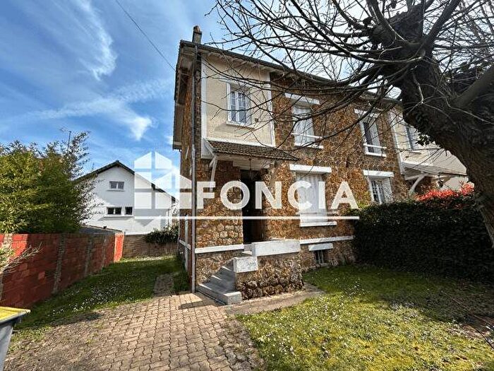 Maison à louer - Jules Ferry, Ermont - 5 pièces - 3 chambres