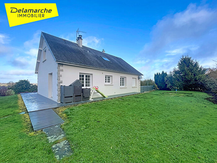 Maison à vendre - Le Tanu - 6 pièces - 5 chambres