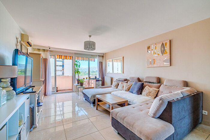 Appartement à vendre - Marseille e , Les Olives - 4 pièces - 3 chambres