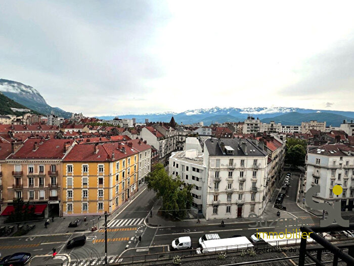 Appartement 2 pièces à Grenoble, Berriat, à louer
