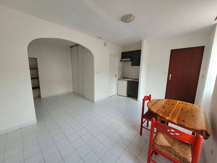 Appartement 1 pièce à Auch, à louer