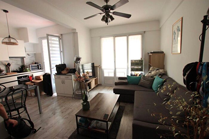 Appartement à louer - Baumettes, Nice - 2 pièces - 1 chambre