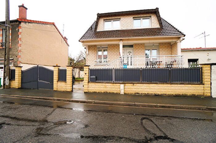 Bondy : Maison 6 pièces à vendre