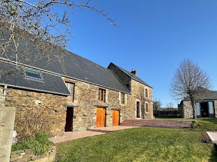 Maison à vendre - Cossesseville - 9 pièces - 5 chambres