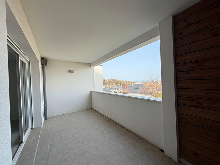 Appartement à vendre - Luc-la-Primaube - 3 pièces - 2 chambres