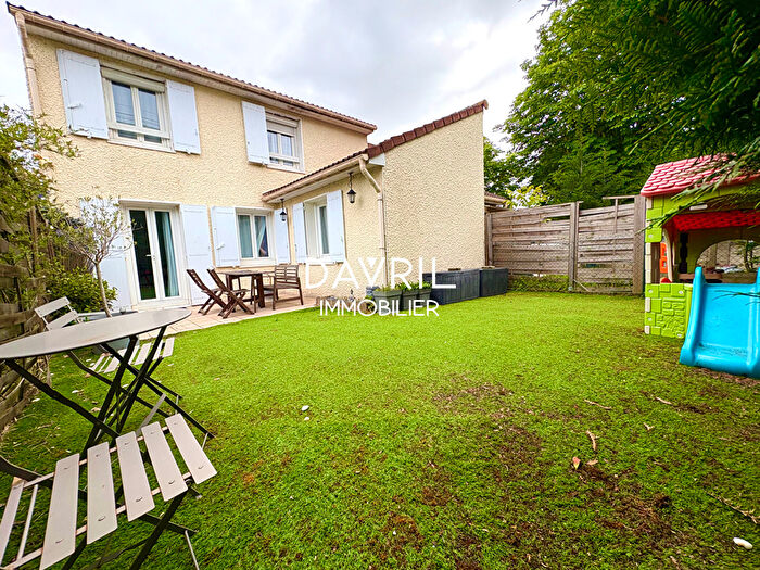 Conflans-Sainte-Honorine, Fin-dOise : Maison 5 pièces à vendre