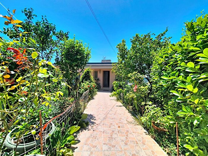 La Trinité : Maison 5 pièces à vendre
