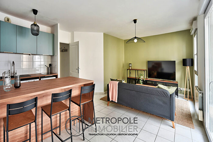 Lyon 8ème, Bachut, Transvaal : Appartement 2 pièces à louer