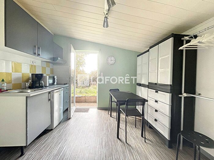 Appartement à louer - Sud, Ergué-Gabéric - 1 pièce