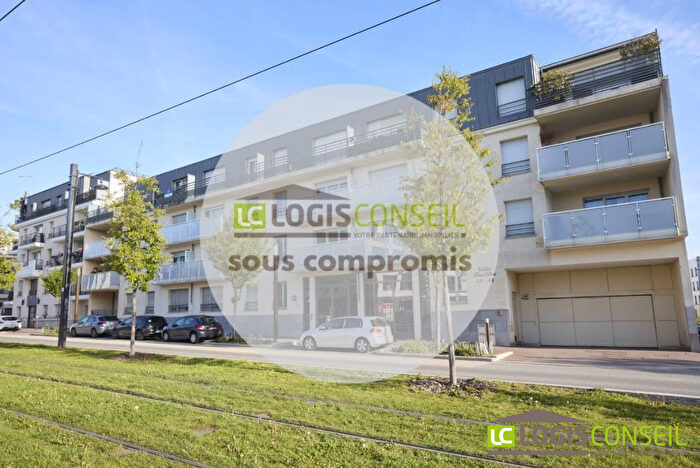 Châtenay-Malabry, Petit Chatenay, Voltaire, Croix Blanche : Appartement 2 pièces à vendre