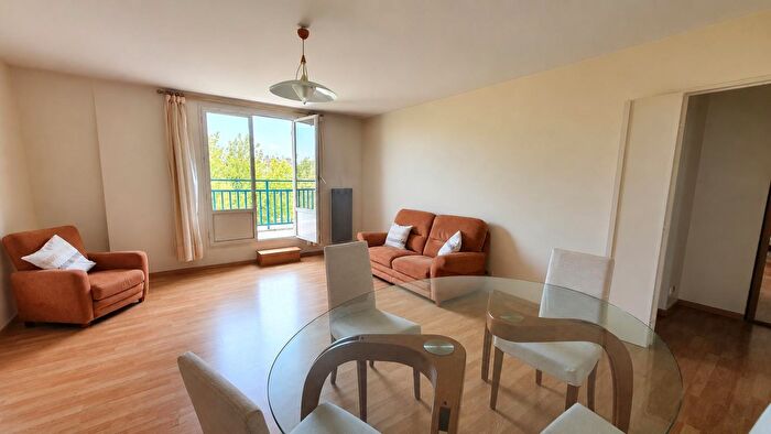 Fontainebleau, Constance, Fleury : Appartement 3 pièces à louer