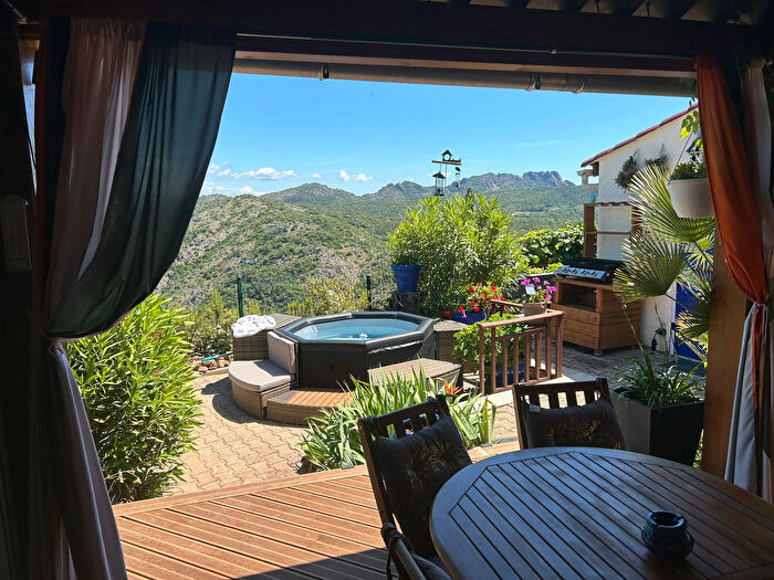 Maison à vendre - Le Muy - 3 pièces - 2 chambres