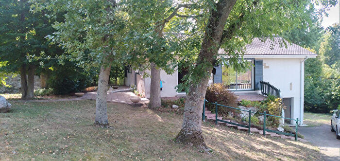 Maison 6 pièces à Septeuil, à vendre