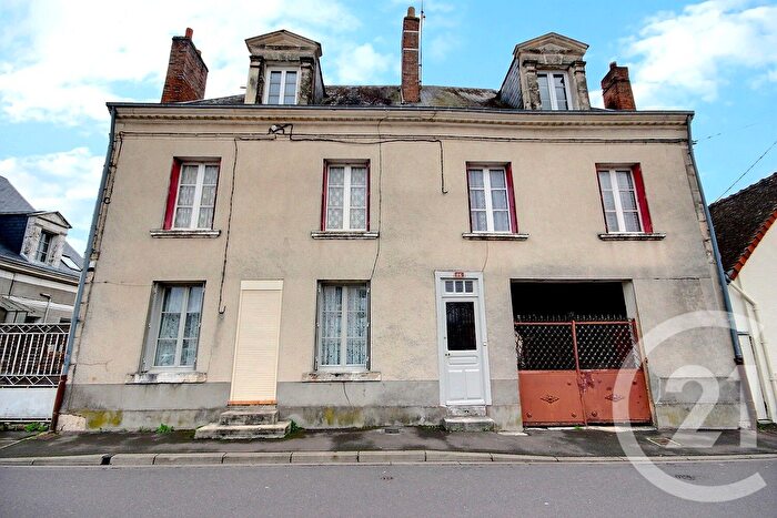 Maison à vendre - Vendôme, Centre-ville, Rochambeau - 7 pièces - 4 chambres