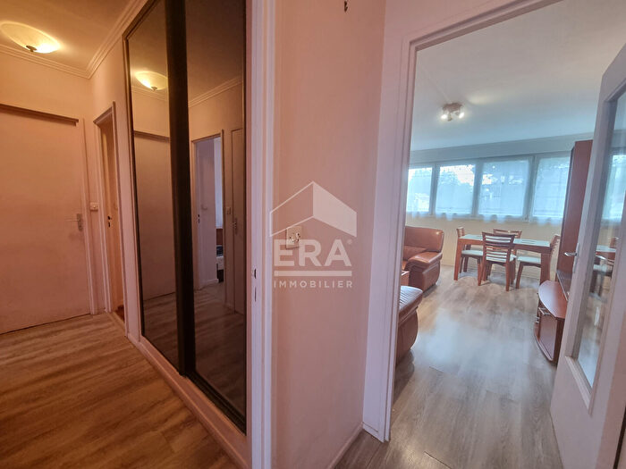 Appartement à vendre - Neuilly-Plaisance, Rennouillères - 3 pièces - 2 chambres