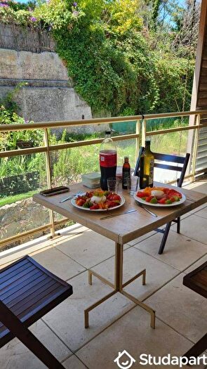 Appartement à louer - Saint-Pierre-De-Féric, Nice - 2 pièces