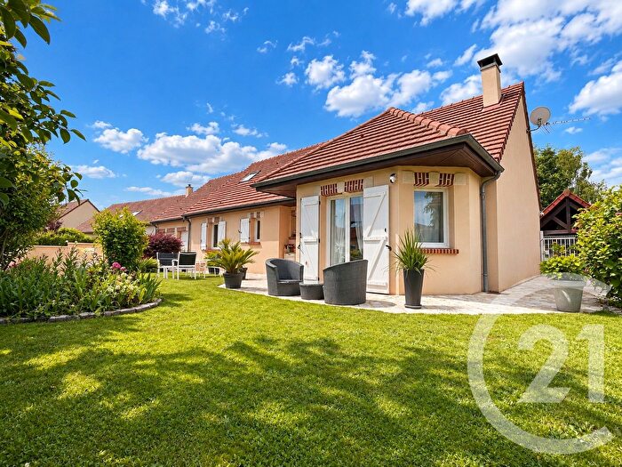 Bleury-Saint-Symphorien - Maison 7 pièces à vendre