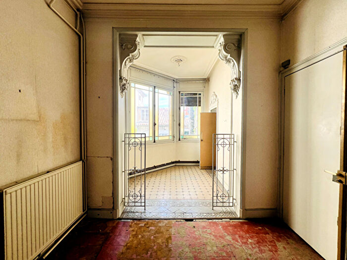 Appartement à vendre - Béziers, Centre-ville, Palais des Congrès, Garibaldi, Gambetta - 12 pièces - 8 chambres