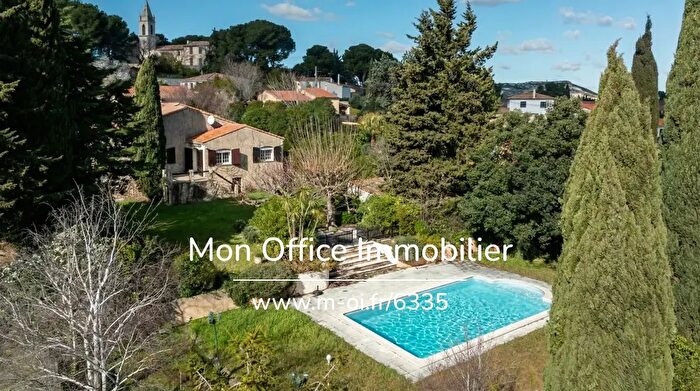 Maison à vendre - Martigues, Saint-Julien - 7 pièces - 5 chambres