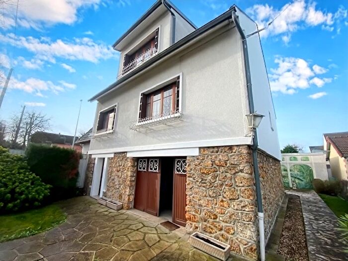 Maison à vendre - Aulnay-sous-Bois, Mairie, Paul Bert - 6 pièces - 4 chambres