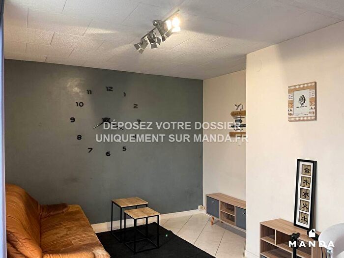 Gare-Leclerc, Le Mans : Appartement 2 pièces à louer