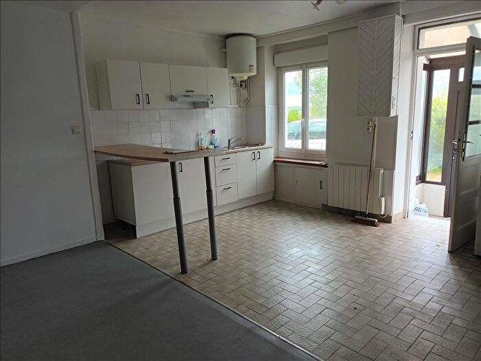 Appartement à louer - Cérilly - 3 pièces - 2 chambres