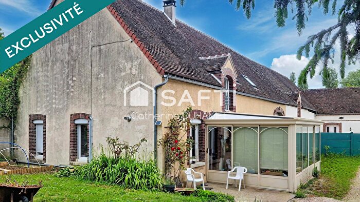 Maison 5 pièces à Savigny-sur-Clairis, à vendre
