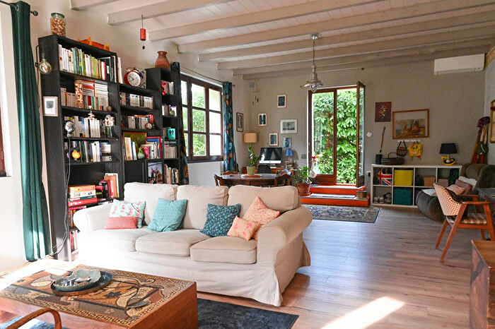 Maison à vendre - Montcuq - 5 pièces - 3 chambres