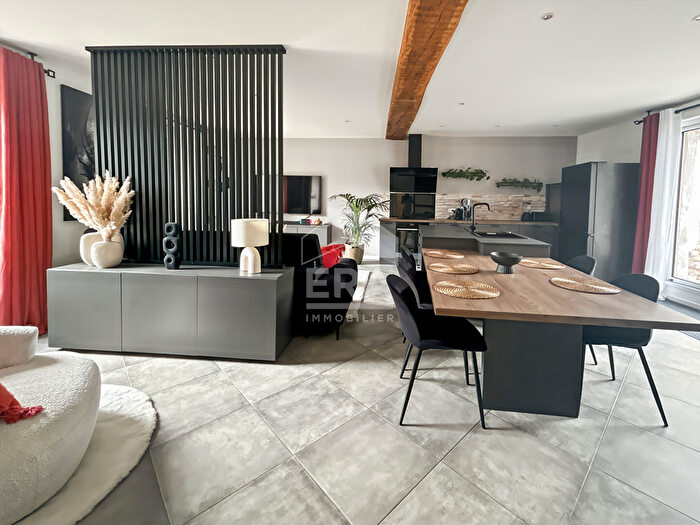 Estouches : Maison 5 pièces à vendre
