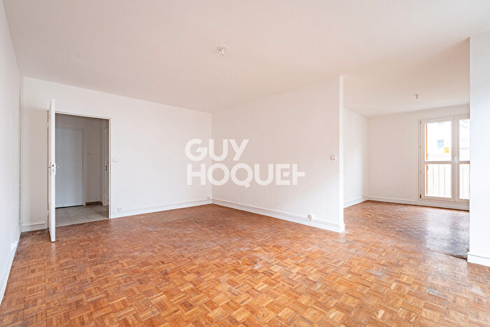 Appartement 4 pièces à vendre - Villeneuve-la-Garenne, Centre-ville
