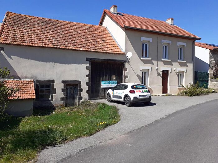 Maison 4 pièces à louer - Châtel-Guyon