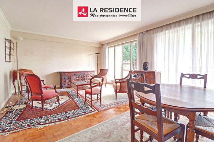 Appartement à vendre - Chatou, Sud - 5 pièces - 3 chambres