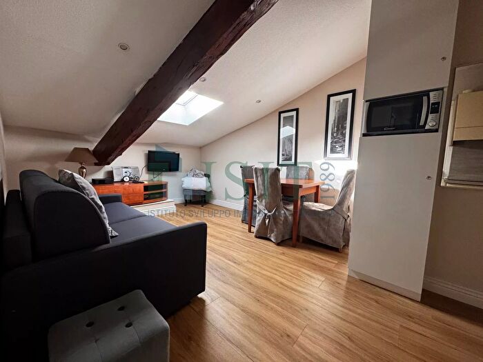 Appartement à vendre - Cannes, Centre-ville - 2 pièces - 1 chambre