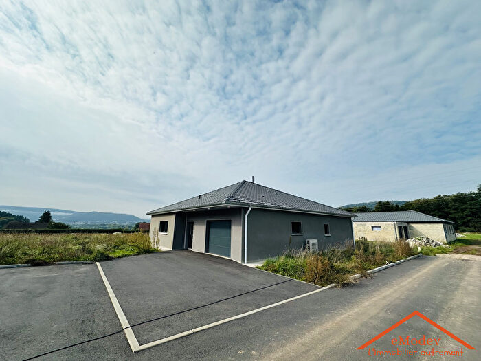 Maison à vendre - Saint-Étienne-lès-Remiremont - 6 pièces - 3 chambres