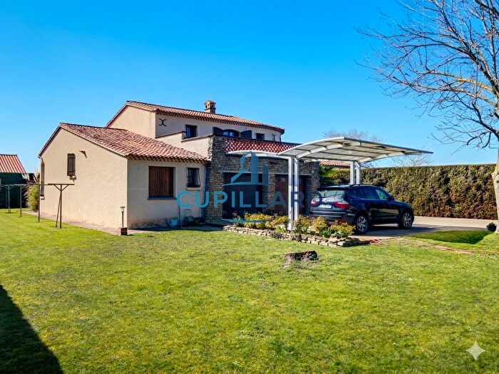 Maison à vendre - Saint-Beauzire - 7 pièces - 5 chambres