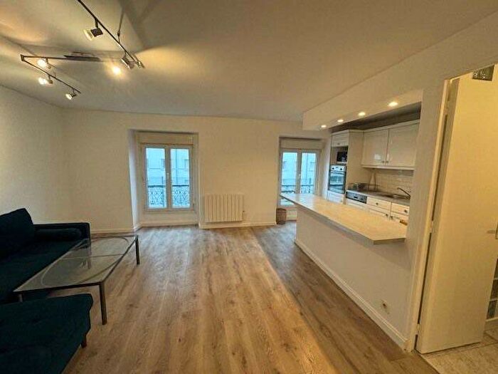 Appartement à louer - Grange Aux Belles-Terrage, Paris ème arrondissement - 2 pièces - 1 chambre