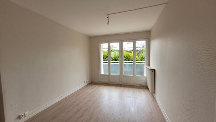 Appartement à louer - Dijon, Drapeau, Maladière - 3 pièces - 2 chambres