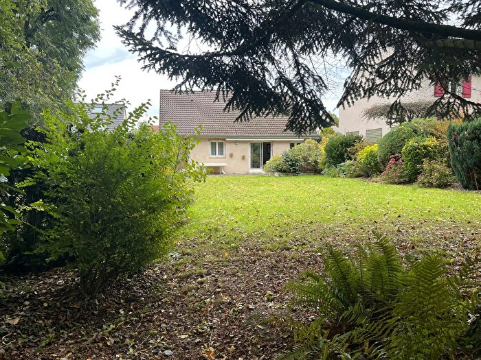 Maison à vendre - Les Clayes-sous-Bois - 5 pièces - 3 chambres