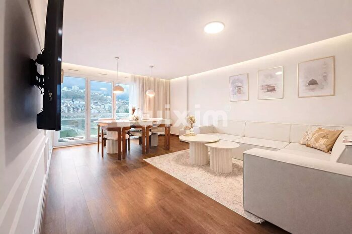Appartement 4 pièces à Bellegarde-sur-Valserine, à vendre