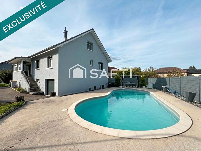 Maison 6 pièces à vendre à Delle